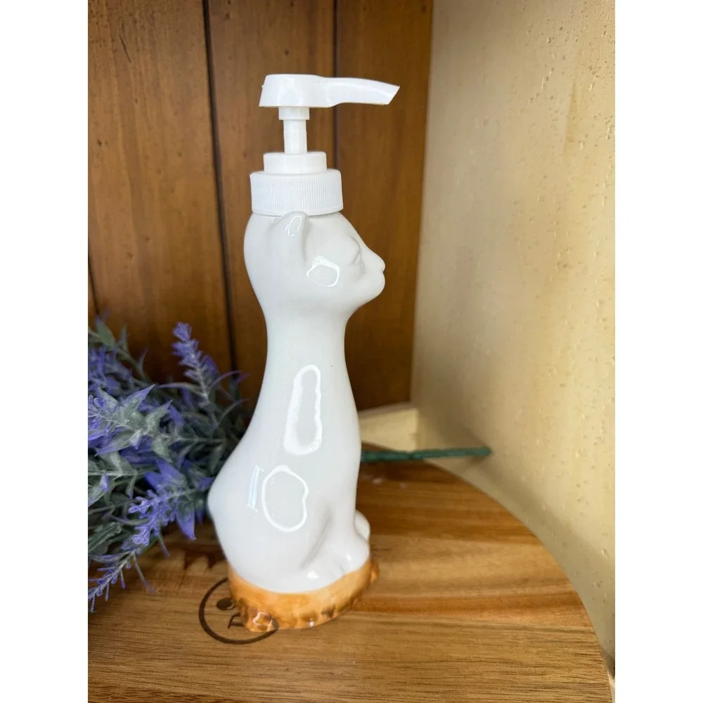 Allure | Bath | Vintage 999 Allure Ceramic White Cat Soap Lotion ...